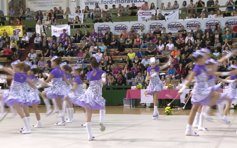 Semifinálové kolo CMA mažoretek | OLTV.cz - Olomoucká televize