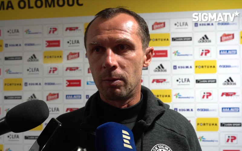Trenér Látal po osmifinálovém utkání MOL CUPU s týmem FK Dukla Praha ...